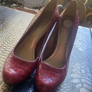 BCBGeneration | Shoes | Bcbg Generation Red Pumps Shoes Heels Sexysize ...